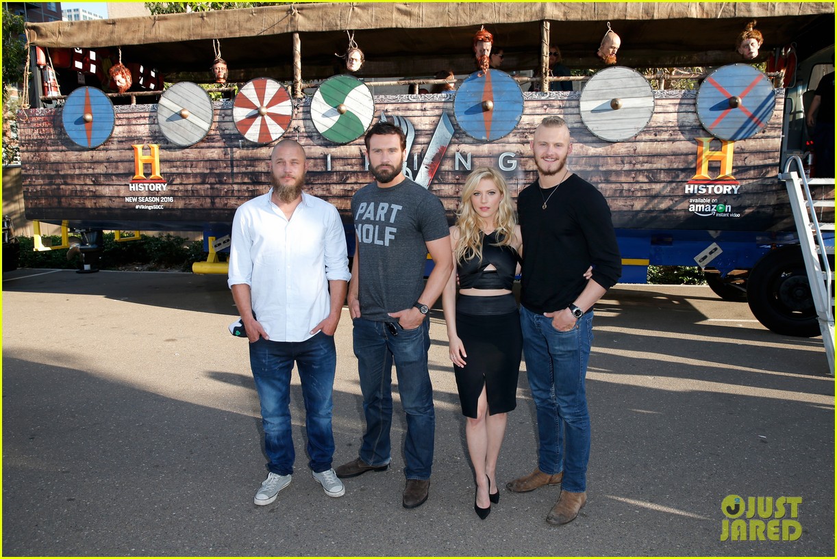 'Vikings' Cast Steps Out at Comic-Con, Debuts New Trailer: Photo ...