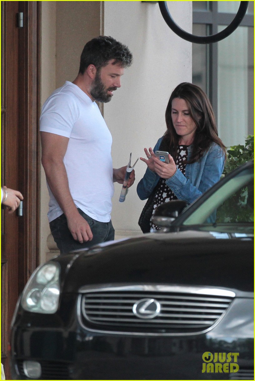Ben Affleck Heads Back to LA With Jennifer Garner & Kids: Photo 3443543 ...