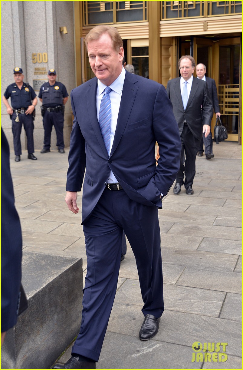 Tom Brady Goes Back to Court for Deflategate: Photo 3449920 | Tom Brady ...