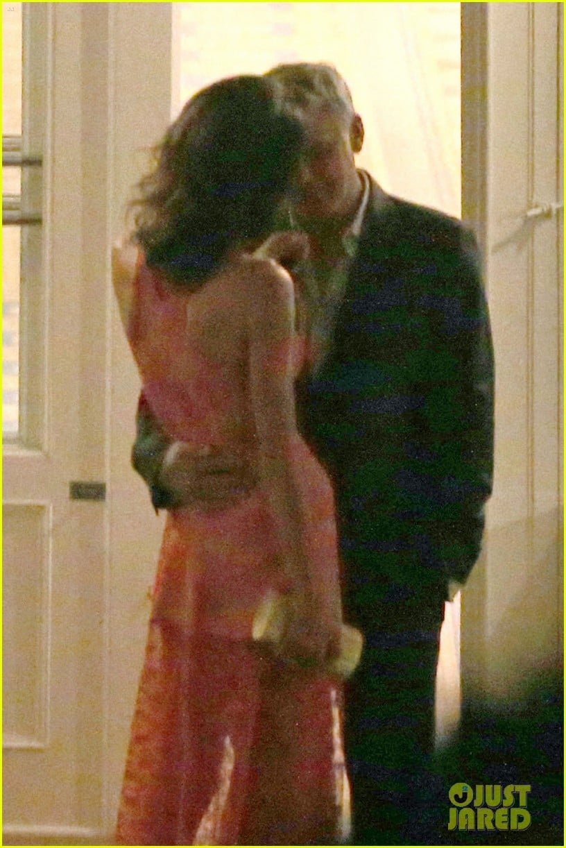 George Clooney Will Be Stephen Colbert's First 'Late Show' Guest: Photo ...