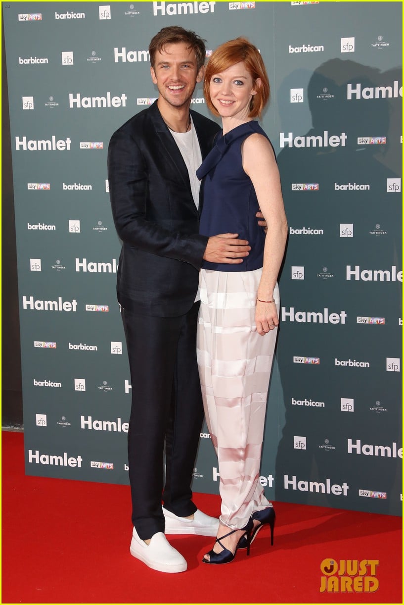 Benedict Cumberbatch & Dan Stevens Couple Up at 'Hamlet' After Party ...