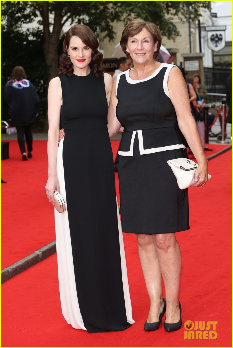 Michelle Dockery & Dan Stevens Reunite At 'Downton Abbey' Tribute Event ...