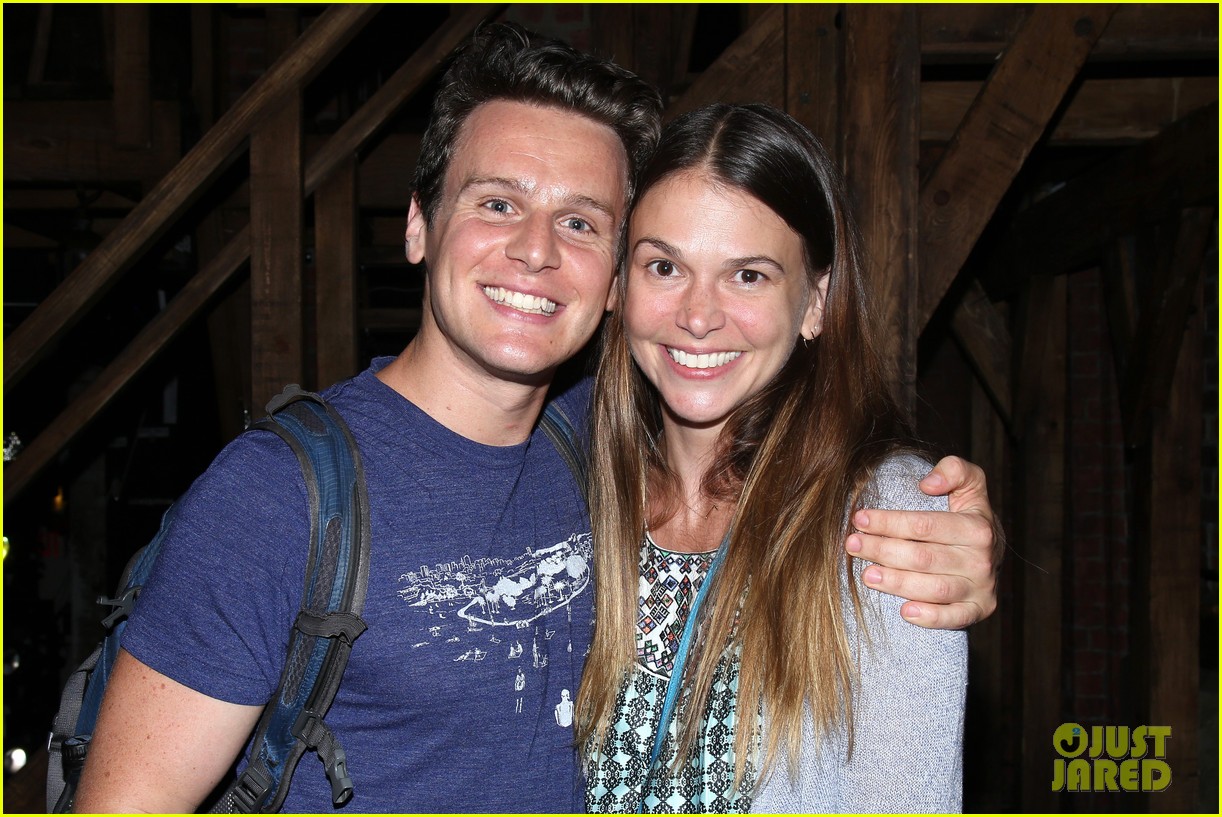 Jonathan Groff Gets Support from Sutton Foster at 'Hamilton'!: Photo ...