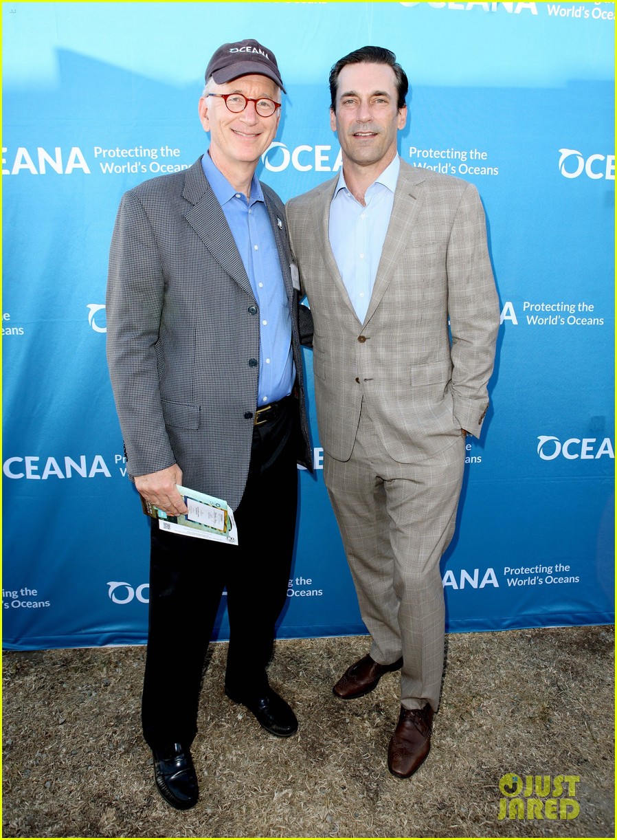 January Jones, Kiernan Shipka & Jon Hamm Have 'Mad Men' Reunion At ...