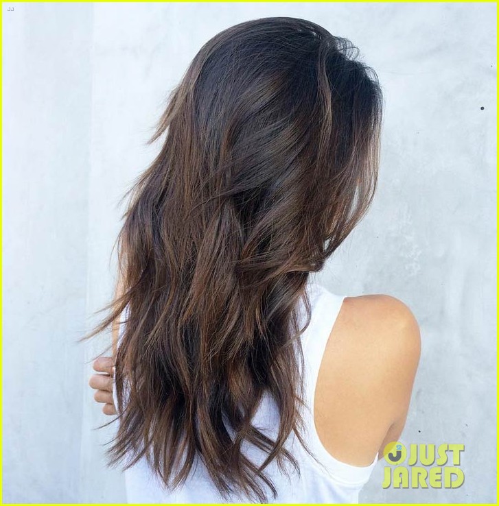 Nina Dobrev Flaunts New 'Almond Truffle' Hair Color: Photo 3445456 ...