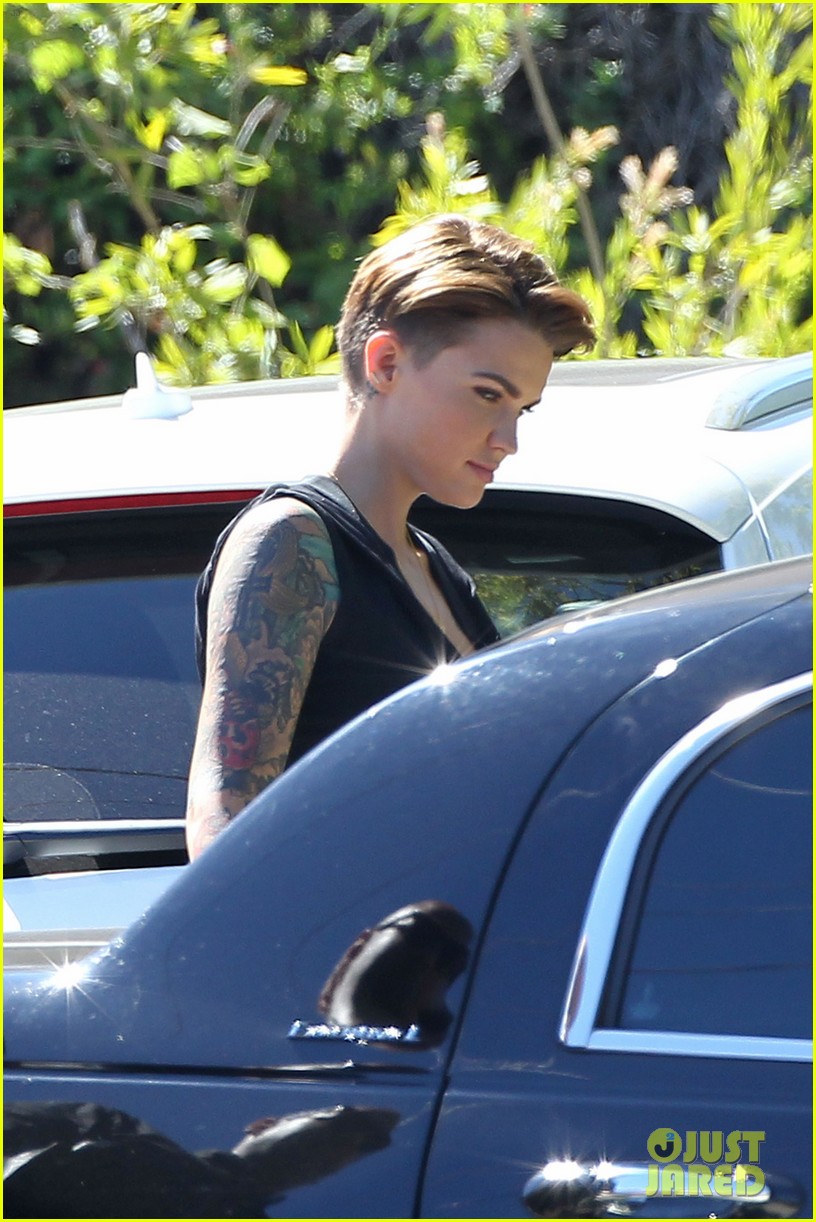 Ruby Rose Has A Lot to Say About the Justin Bieber Comparisons (Video ...