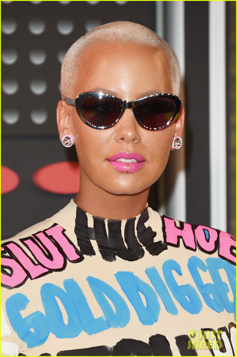 Amber Rose & Blac Chyna Make Bold Statements on the MTV VMAs 2015 Red ...