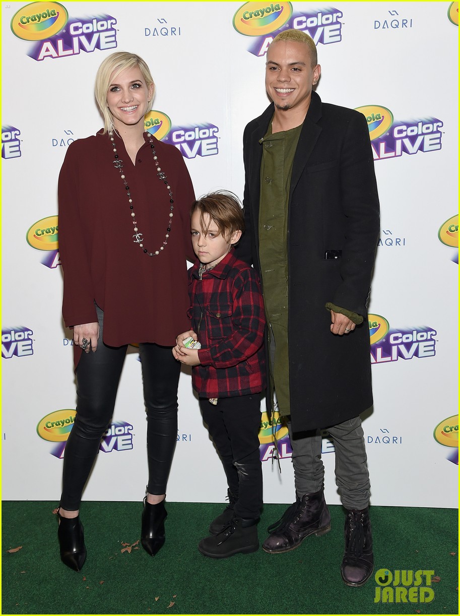 Ashlee Simpson Names Newborn Daughter Jagger Snow Ross: Photo 3428287 ...