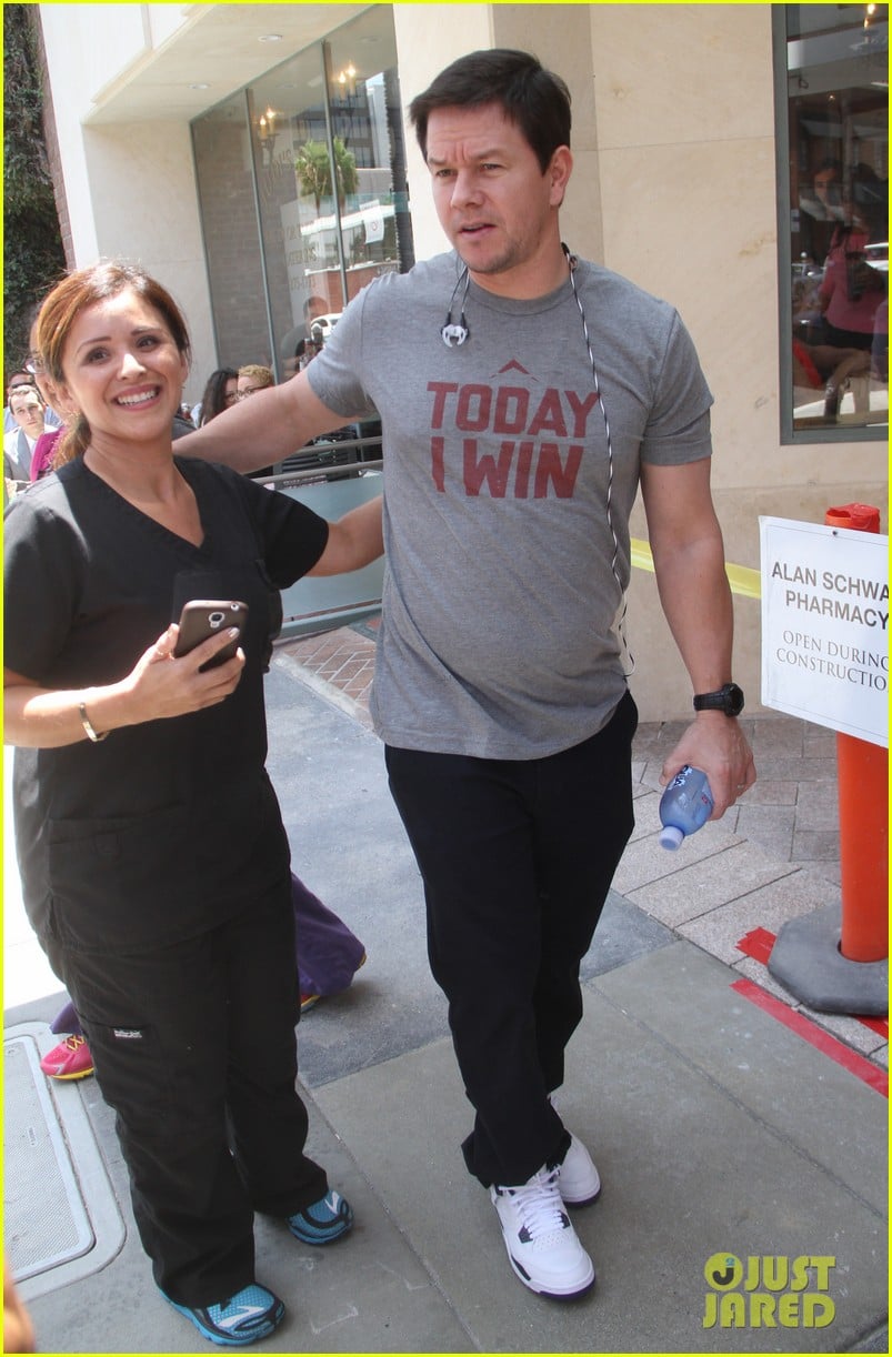 Mark Wahlberg Cast in Upcoming Buddy Comedy 'Partners': Photo 3435999 ...