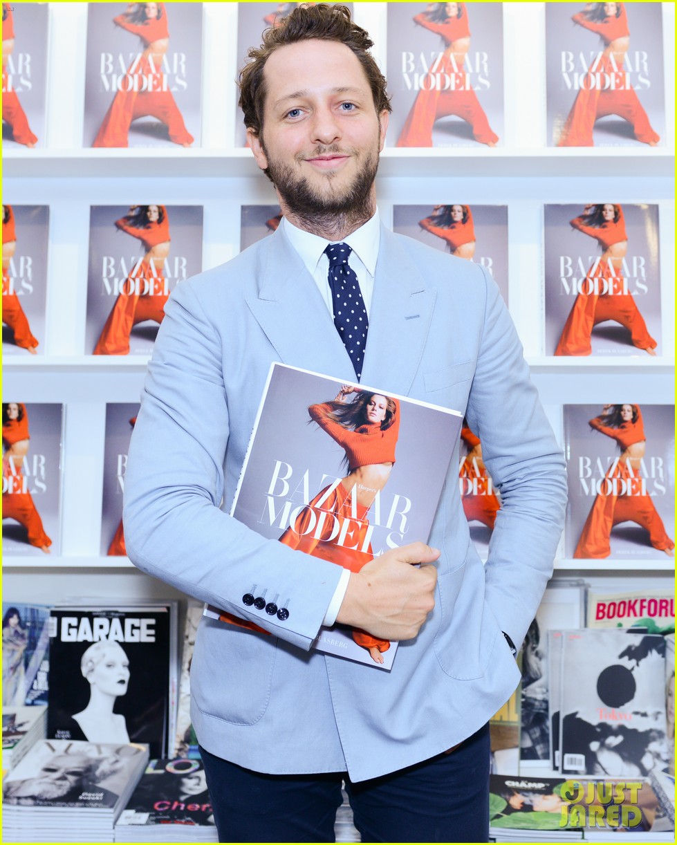 Lily Aldridge Hits The Runway for DVF After Derek Blasberg's 'BAZAAR ...