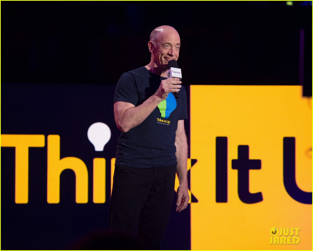 Jessica Biel Displays Post-Baby Body Alongside Pal Jennifer Garner at ...