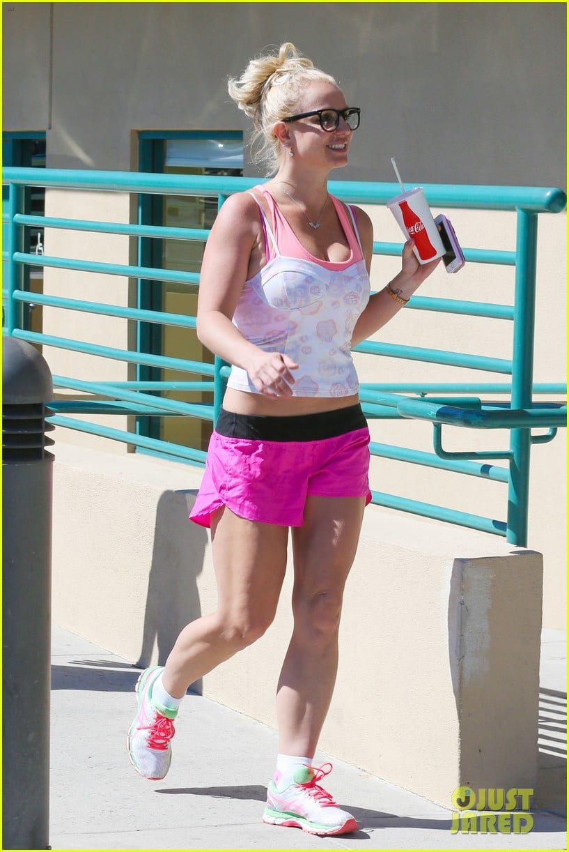 Photo: britney spears looks refreshed after workout 12 | Photo 3470954 ...