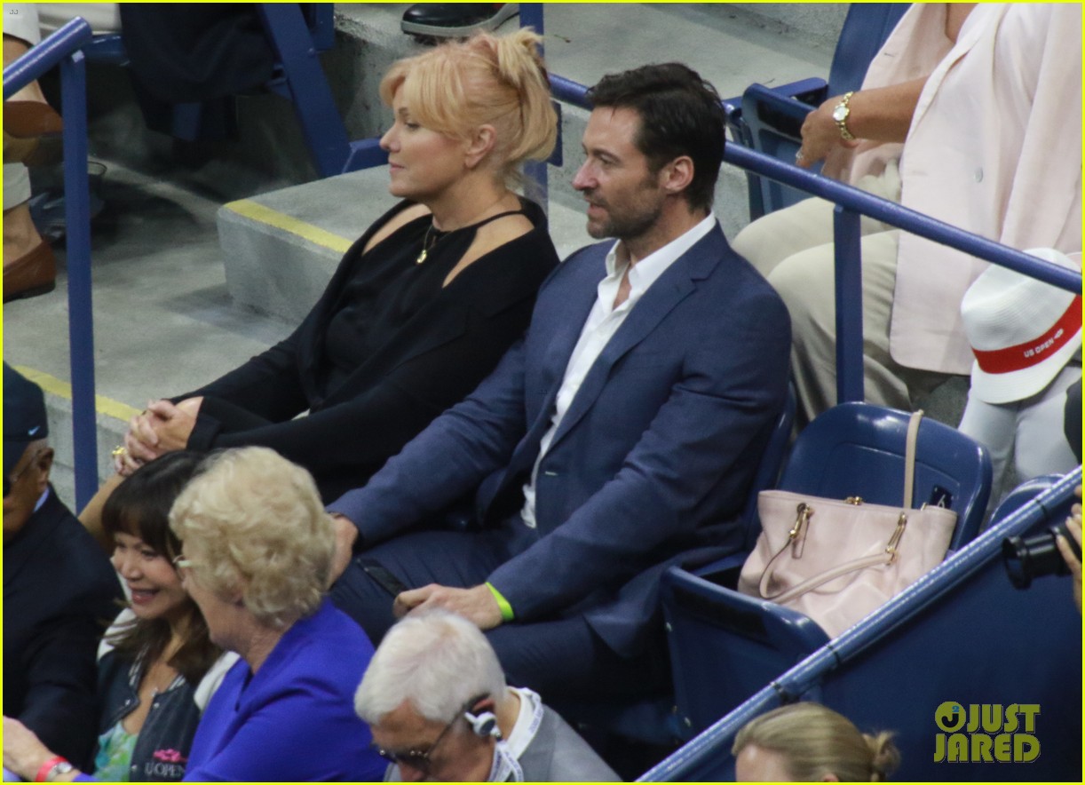 Gerard Butler & Novak Djokovic Scream 'This Is Sparta' At U.S. Open ...