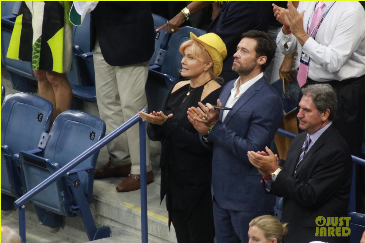 Gerard Butler & Novak Djokovic Scream 'This Is Sparta' At U.S. Open ...