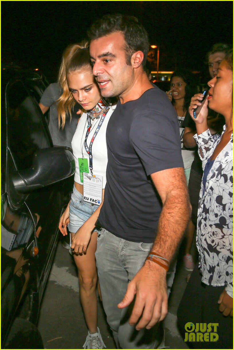 Cara Delevingne Joins Sam Smith At Rock In Rio 2015: Photo 3472136 ...