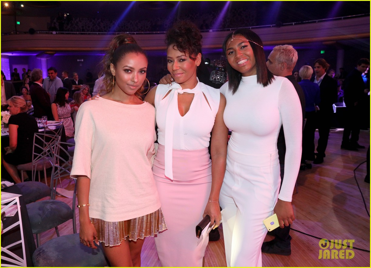 Photo: shay mitchell ciara kat graham streamy awards 01 | Photo 3464114 ...