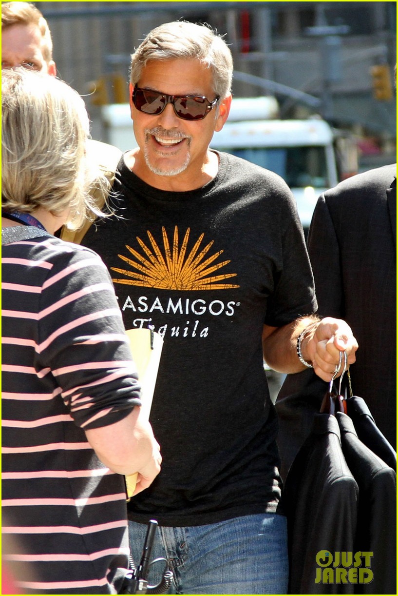 George Clooney Helps Colbert Premiere 'The Late Show' Tonight: Photo ...