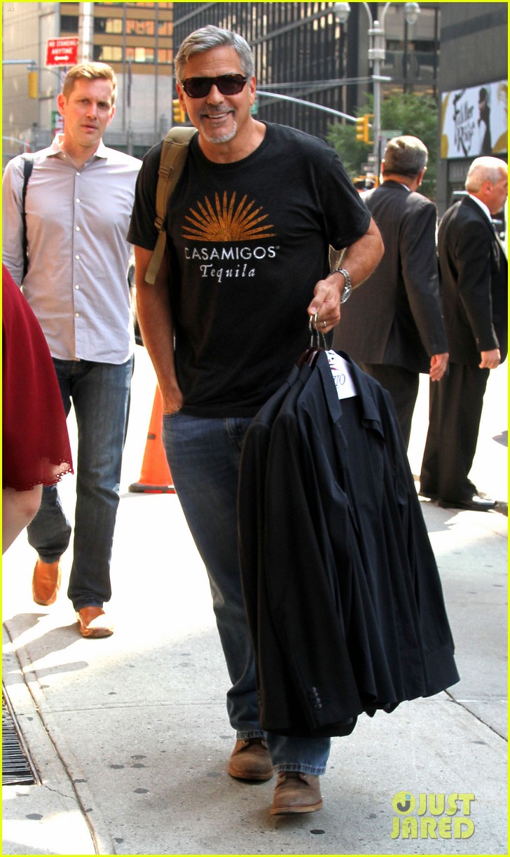 George Clooney Helps Colbert Premiere 'The Late Show' Tonight: Photo ...