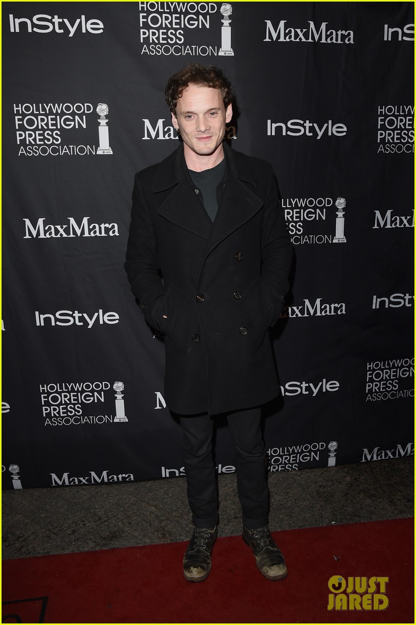Dominic Sherwood Celebrates TIFF 2015 With 'Shadowhunters' Cast: Photo ...