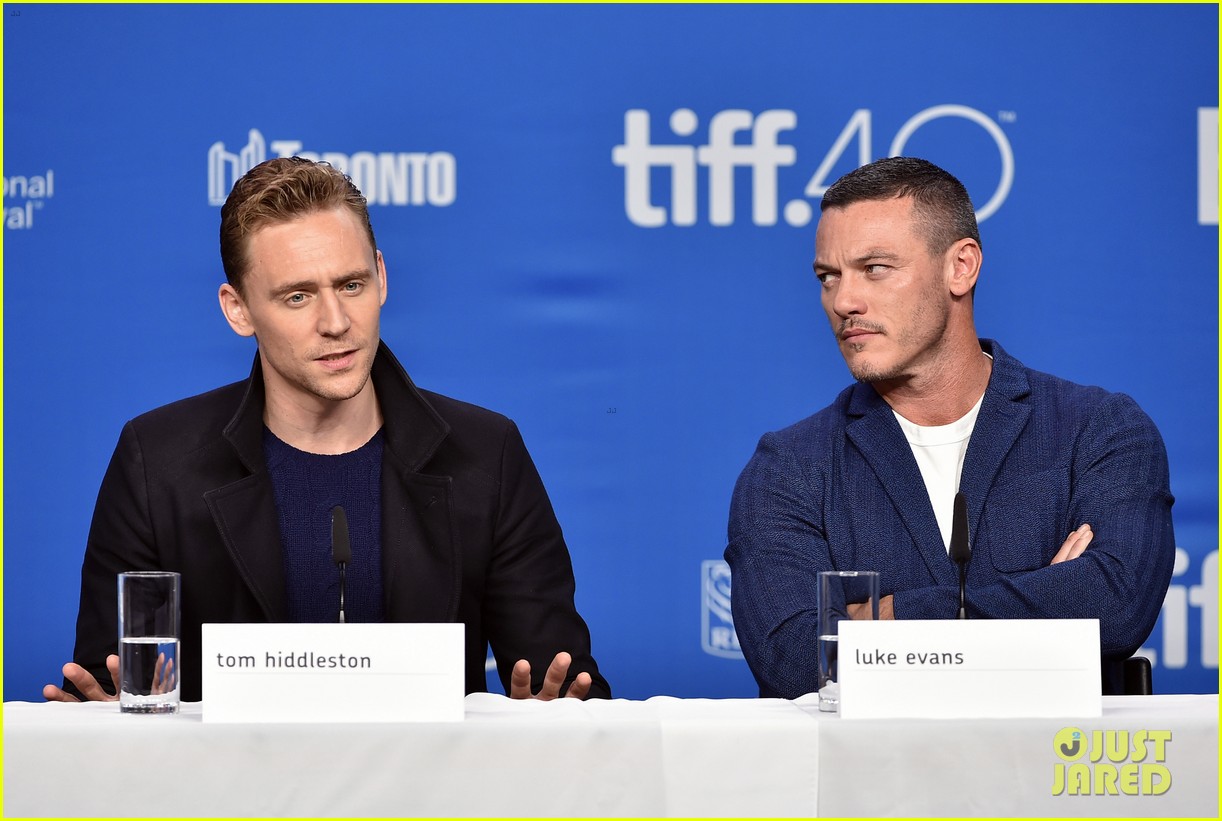 Tom Hiddleston Bares His Body in New Movie 'High-Rise': Photo 3461061 ...