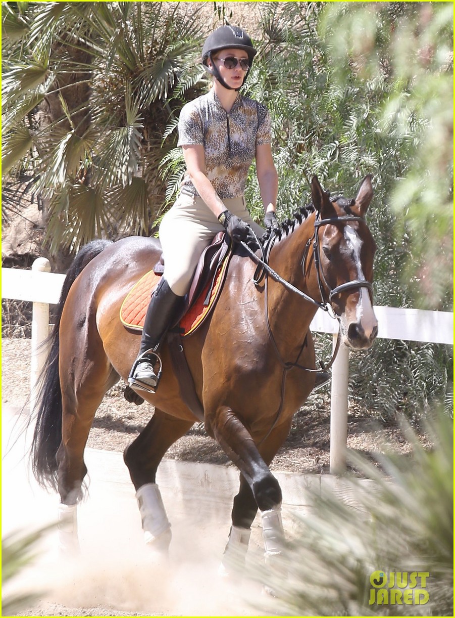 Photo: iggy azalea back to gym abs 22 | Photo 3456889 | Just Jared ...