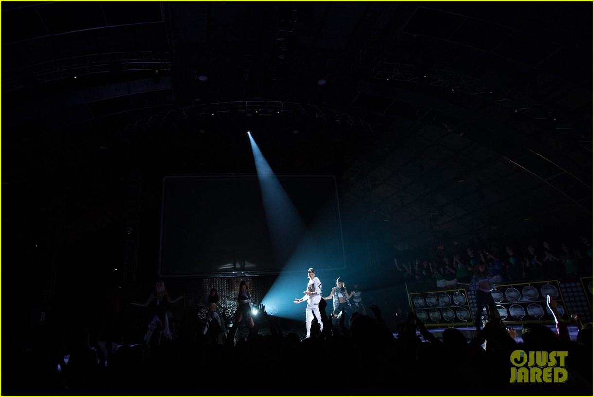 Justin Bieber Brings 'What Do You Mean?' To The Think It Up Initiative ...