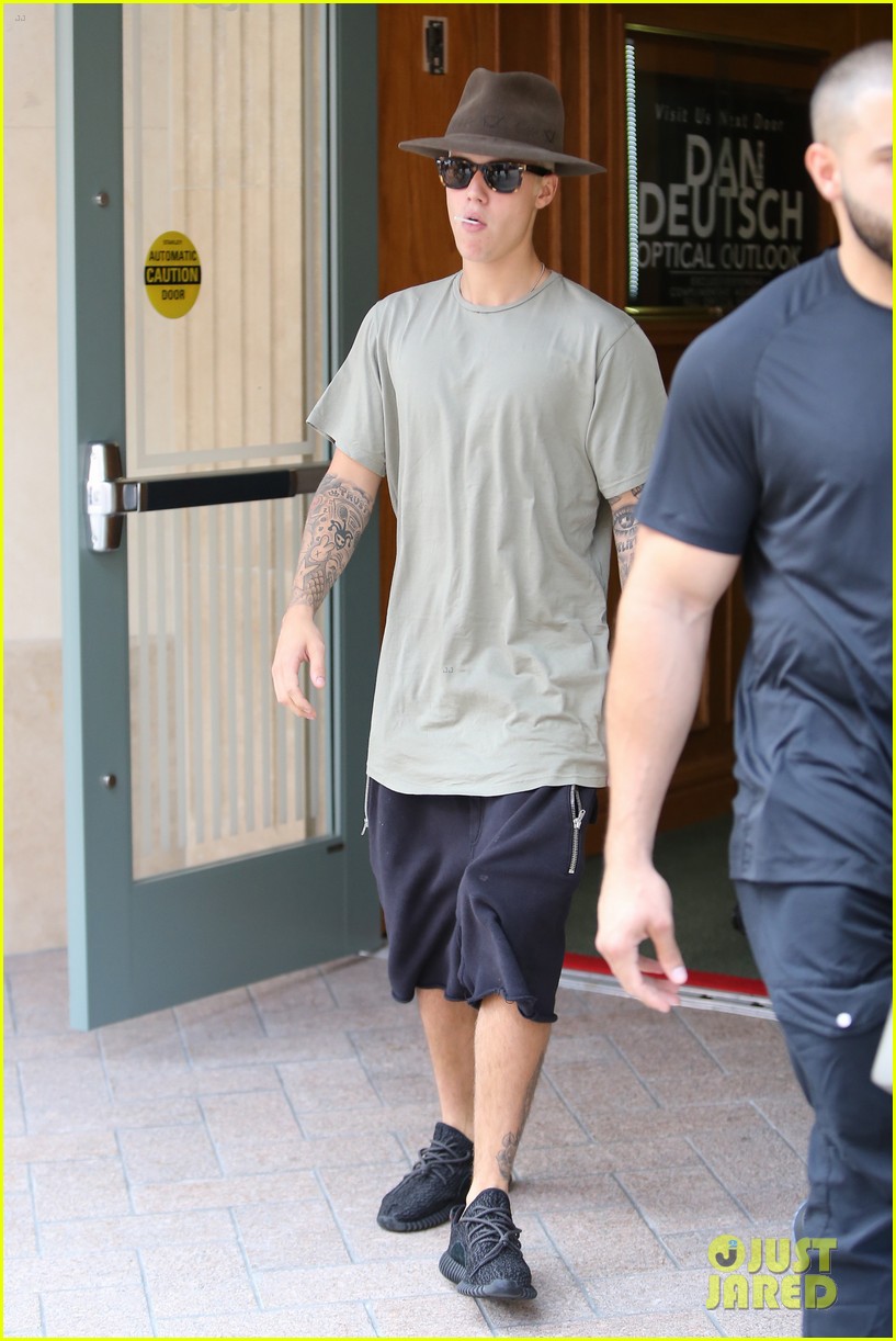 Justin Bieber Brings 'What Do You Mean?' To The Think It Up Initiative ...