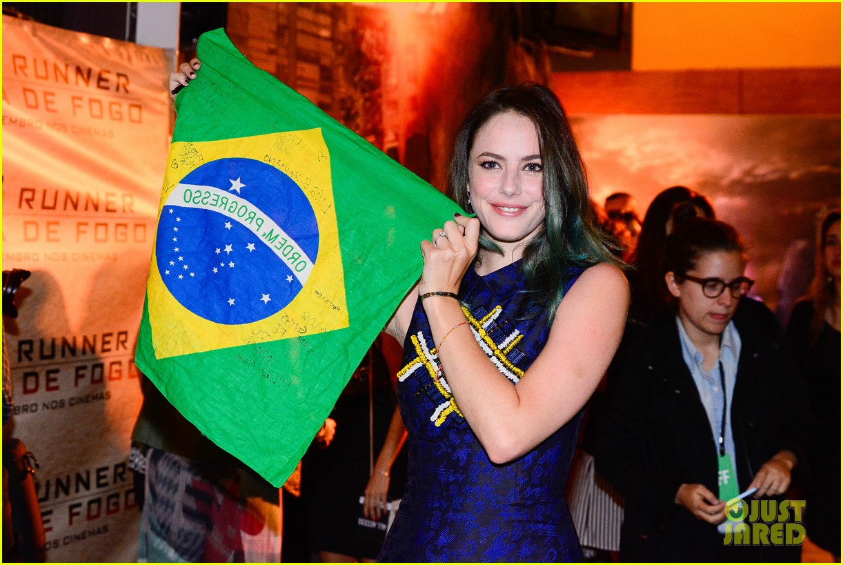 Kaya Scodelario Cries At Brazilian Premiere of 'Maze Runner: The Scorch ...