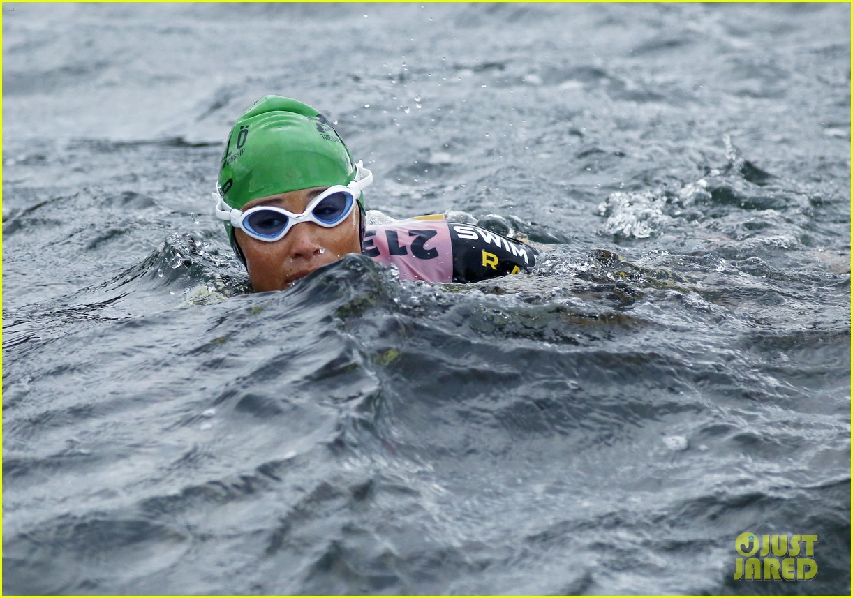 Pippa Middleton Completes a 50-Mile Swim-Run Race!: Photo 3454629 ...