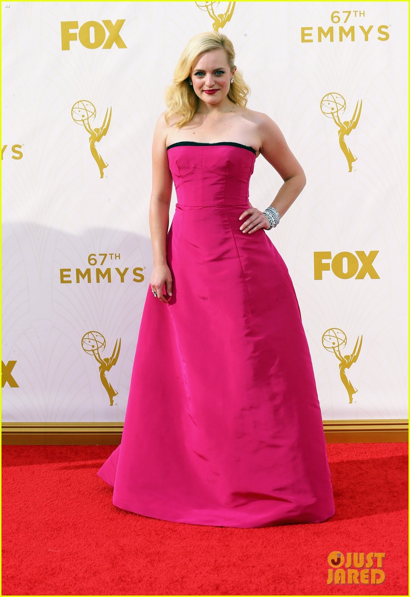 Elisabeth Moss & January Jones Stun in Pink & Green at Emmys 2015 ...