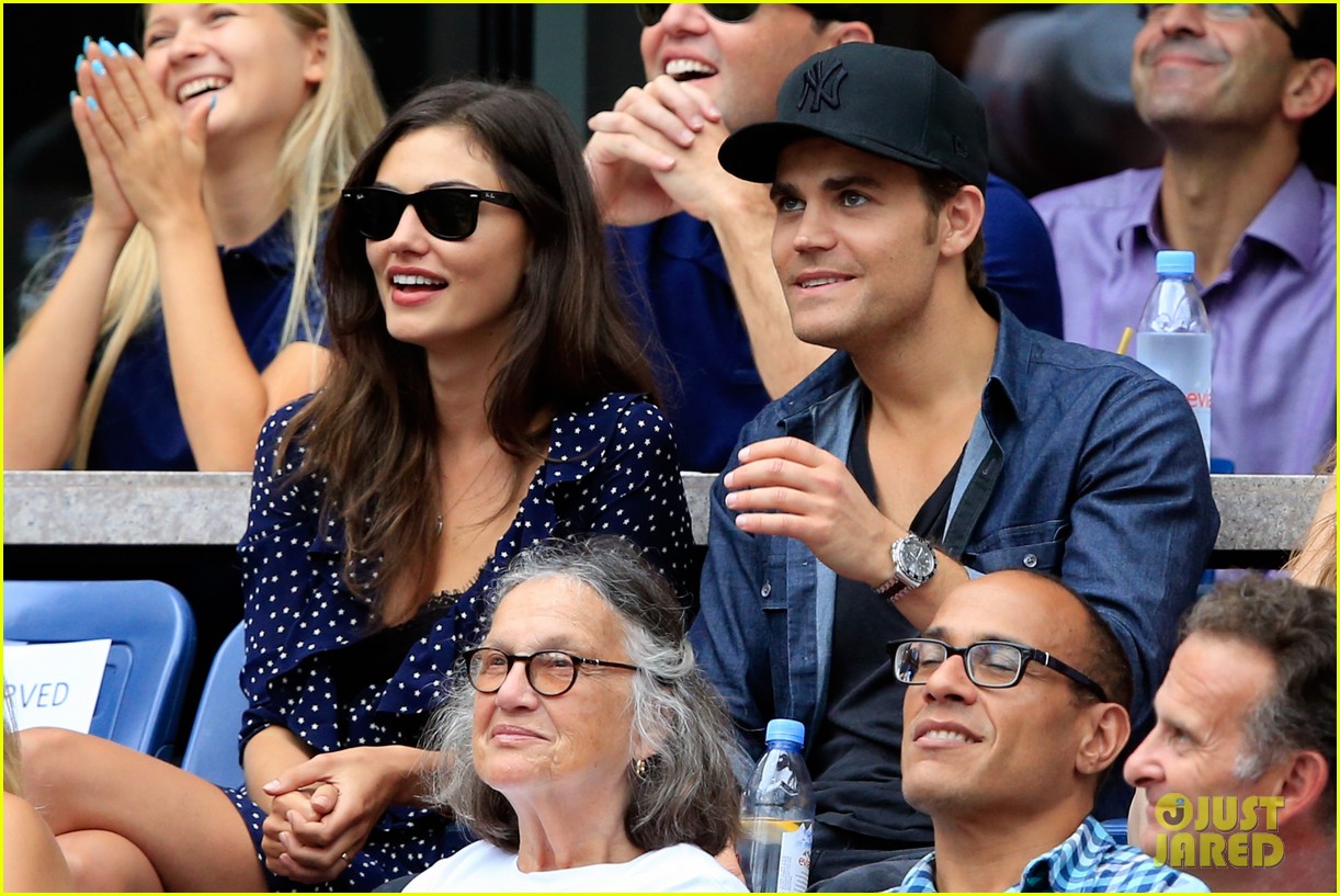 Paul Wesley & Phoebe Tonkin Couple Up for the U.S. Open!: Photo 3460038 ...