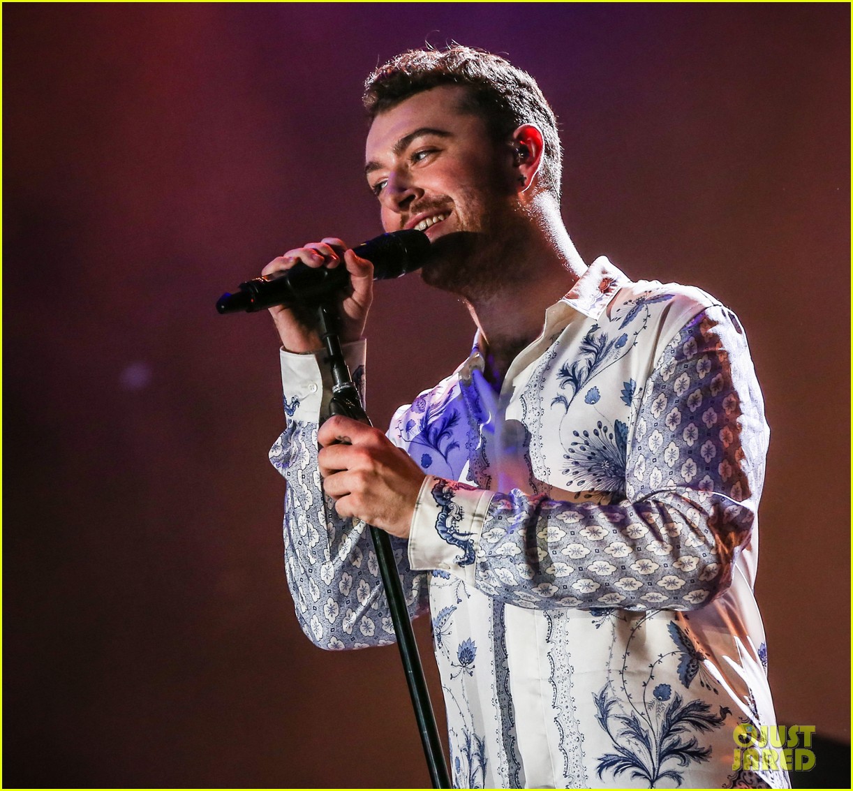 Sam Smith Rocks Out In Rio To Rihanna: Photo 3472085 | Photos | Just ...
