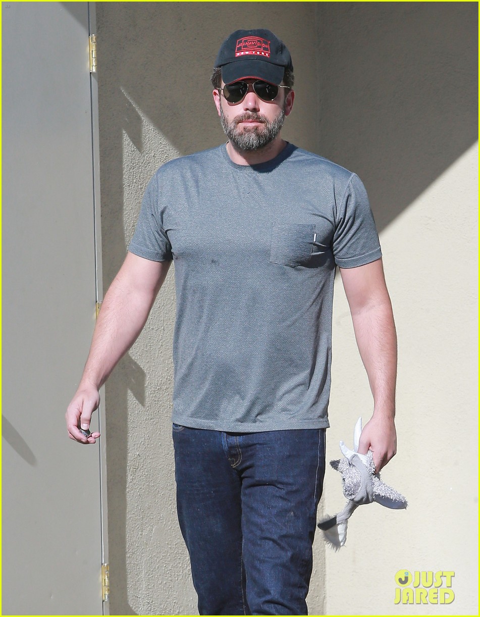 Ben Affleck Shaves Off His Scruffy Beard! (Photos): Photo 3483267 | Ben ...