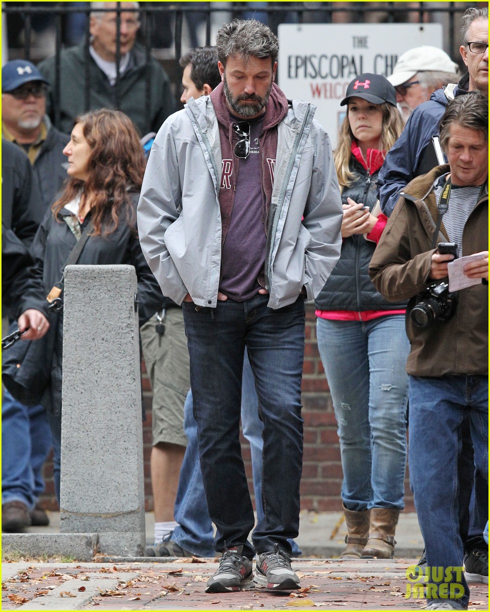Ben Affleck Sports Bushy Beard in Boston: Photo 3475884 | Ben Affleck ...
