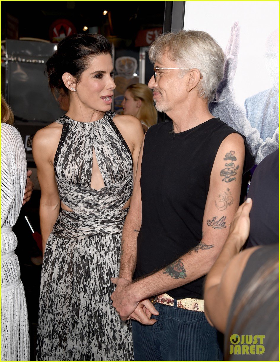 Sandra Bullock Takes Prom Style Photos with Billy Bob Thornton at 'Our ...