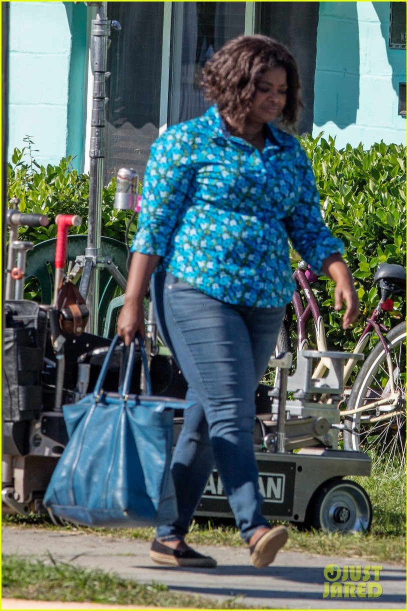 Chris Evans Get to Work on 'Gifted' with Octavia Spencer: Photo 3486109 ...