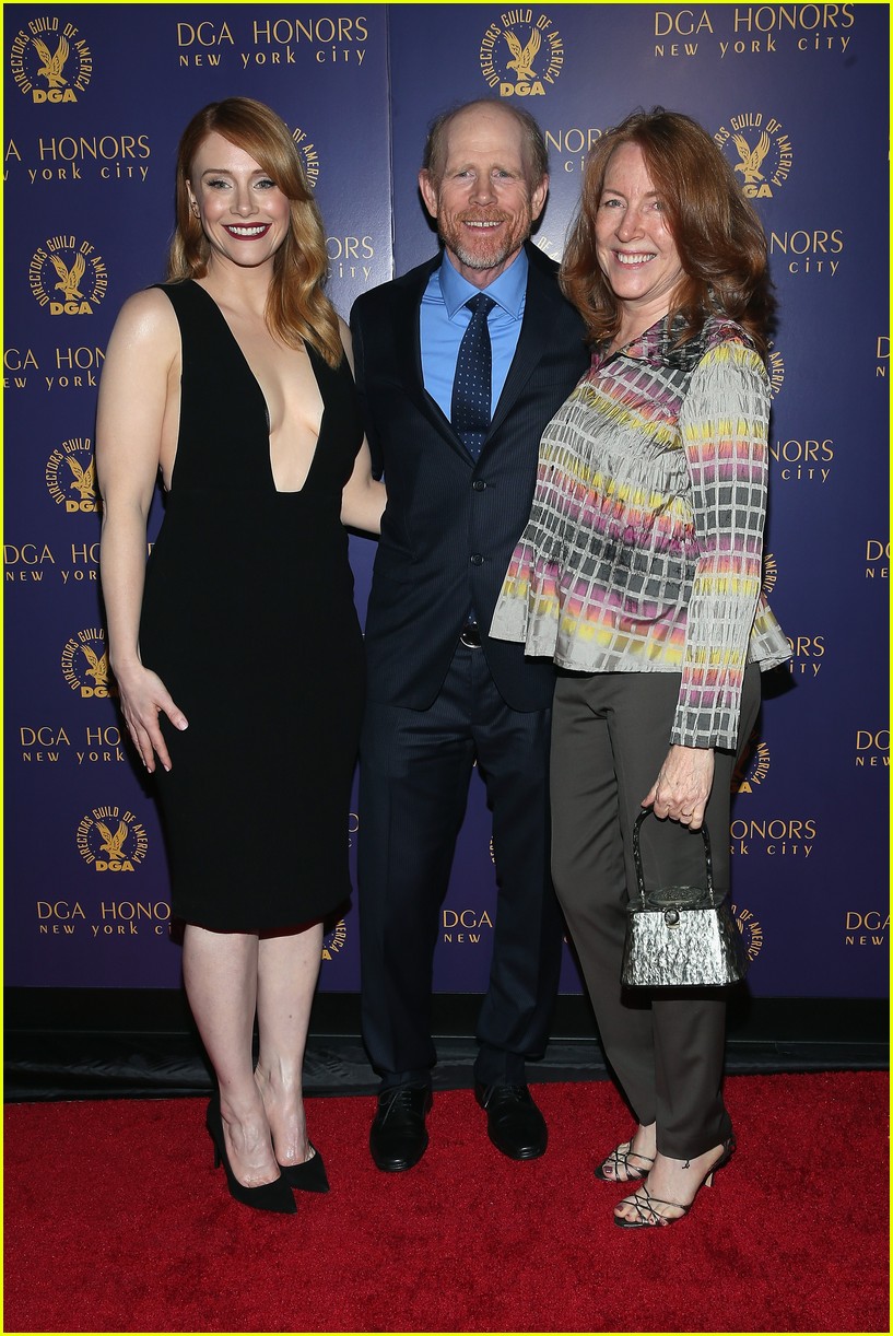 Bryce Dallas Howard Honors Dad Ron at DGA Event!: Photo 3484292 | Alan ...