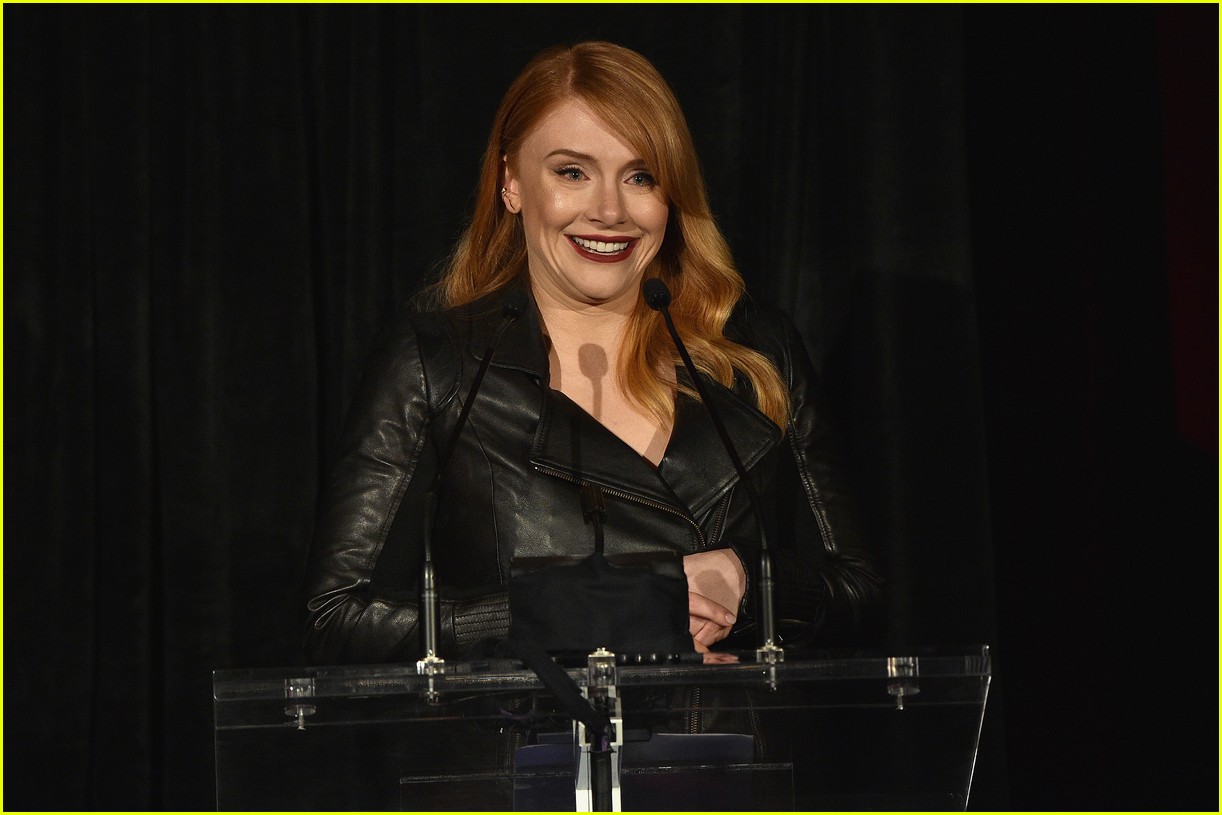 Bryce Dallas Howard Honors Dad Ron at DGA Event!: Photo 3484309 | Alan ...