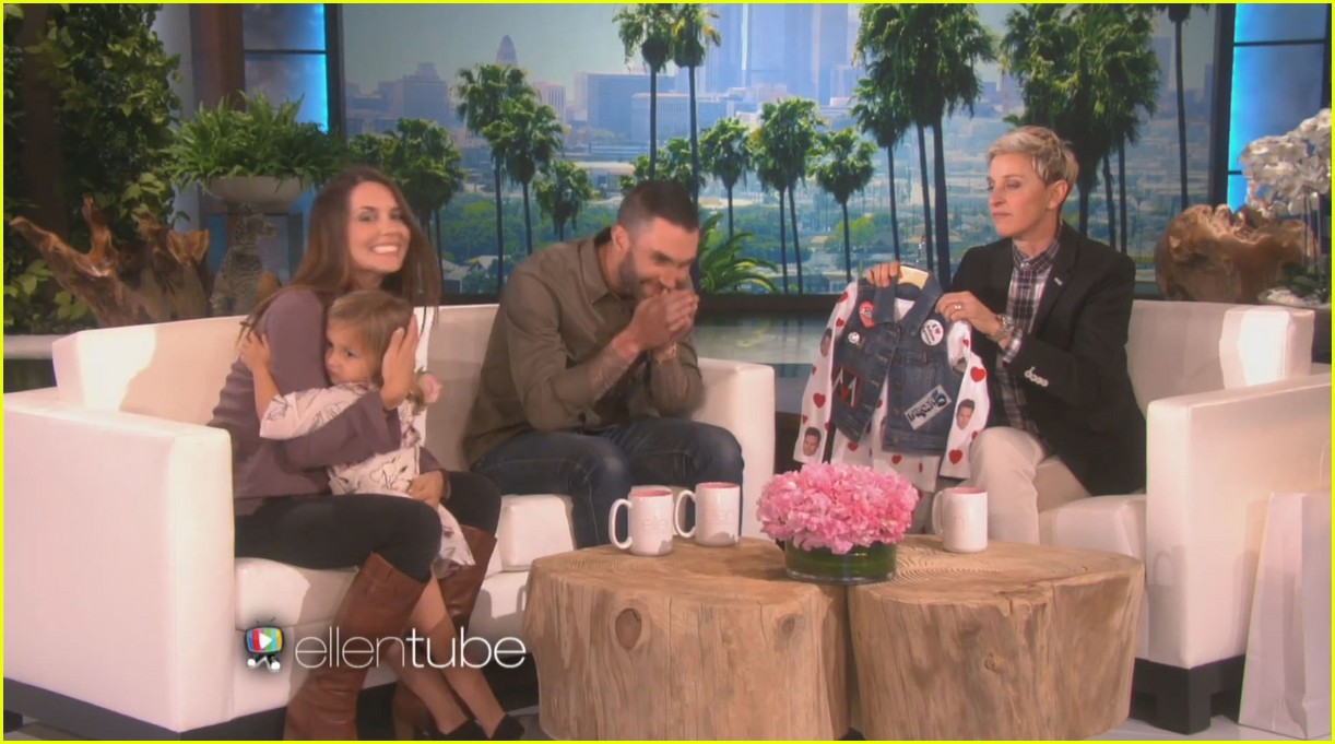 Adam Levine Meets the Girl Who Cried Over Him Being Married: Photo ...