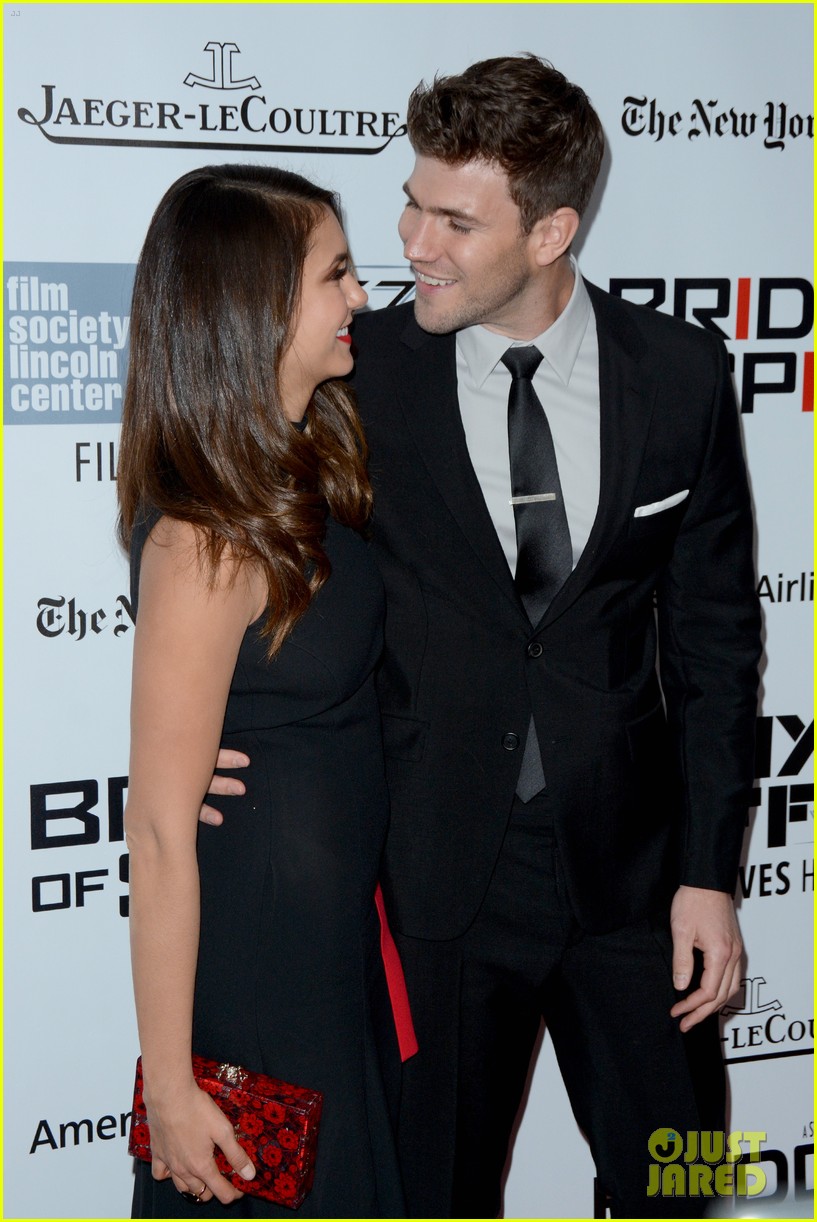 Nina Dobrev & Boyfriend Austin Stowell Make First Official Red Carpet ...