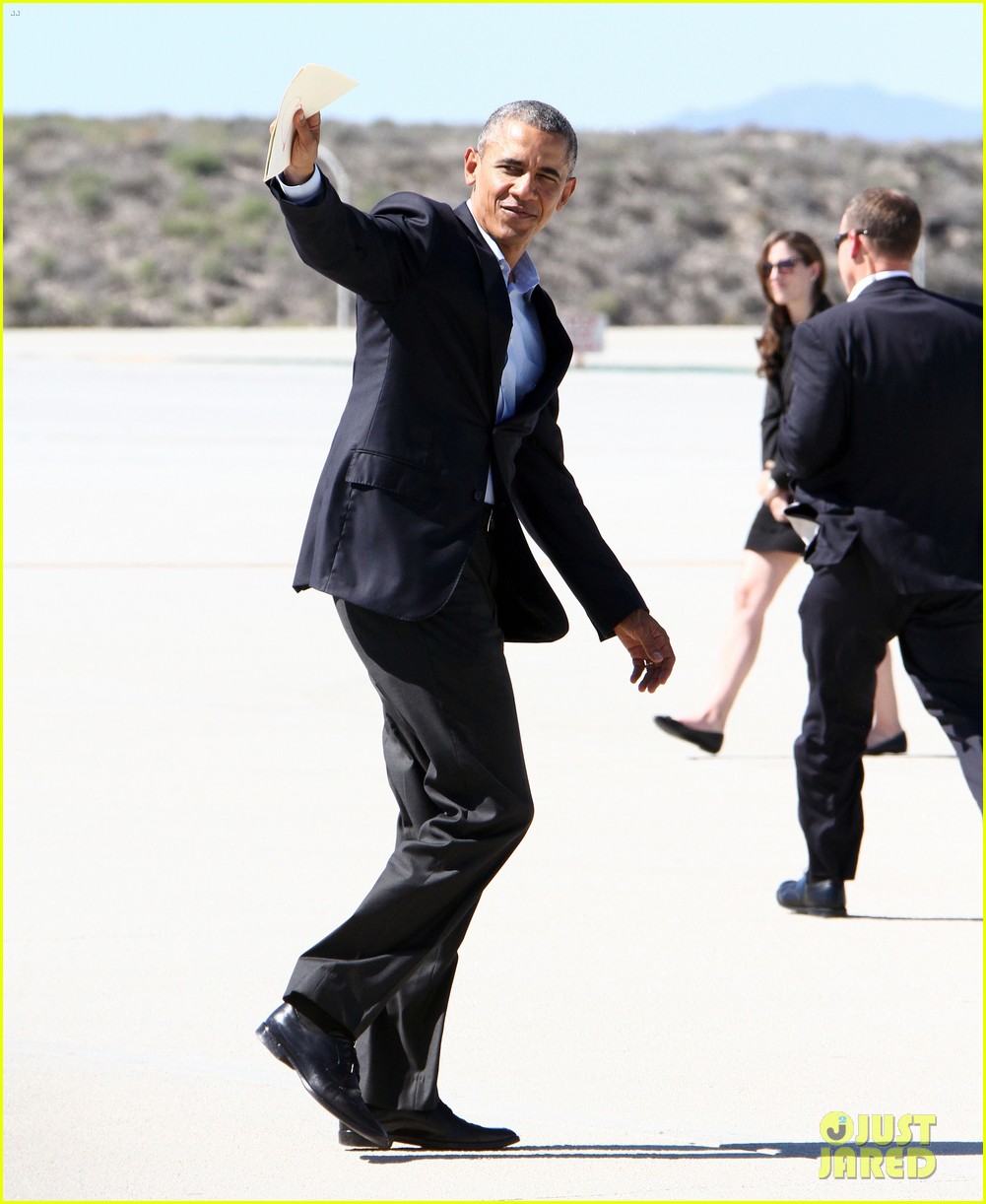 Barack Obama Gives Kanye West Presidential Advice: Photo 3481323 ...