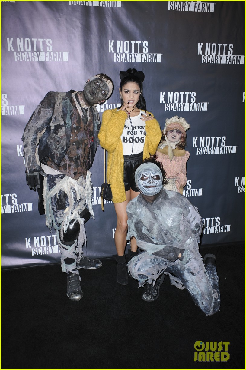 Rita Ora & Travis Barker Head To Knott's Scary Farm After Relationship ...