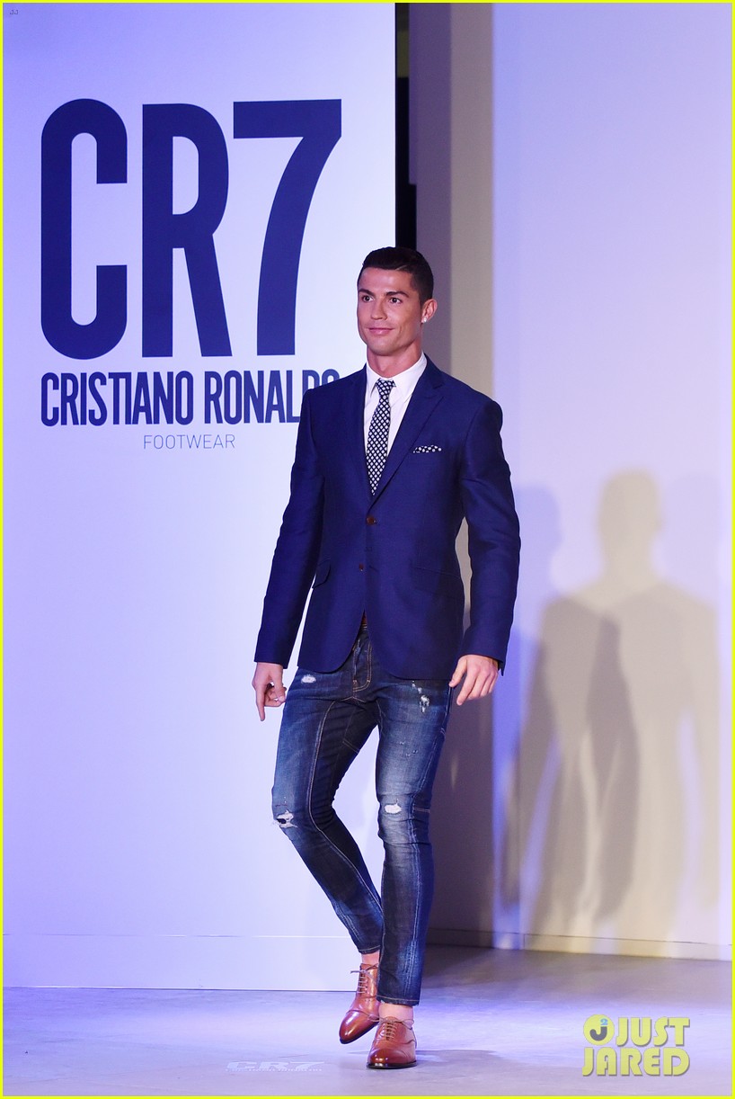 Cristiano Ronaldo Makes His Runway Debut for CR7 Collection: Photo ...
