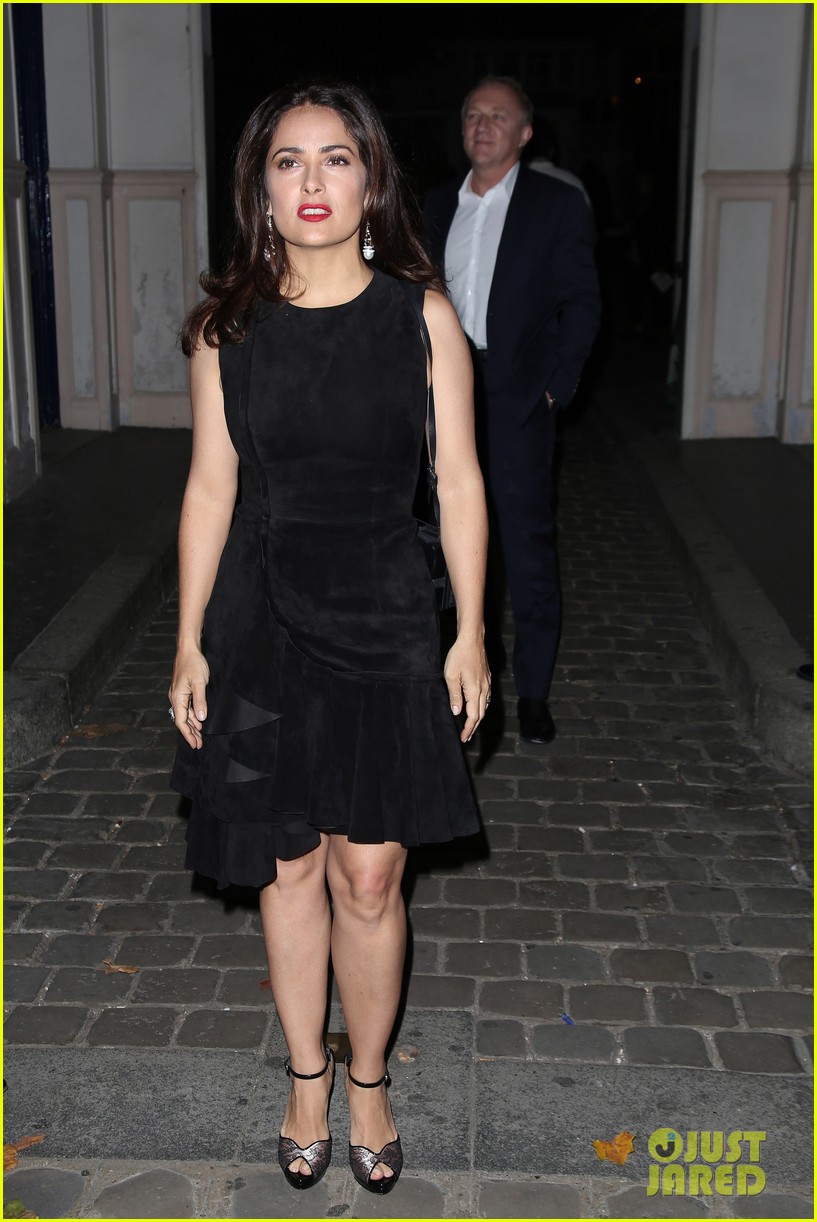 Salma Hayek & Her Husband Hit Up the Alexander McQueen Show: Photo ...