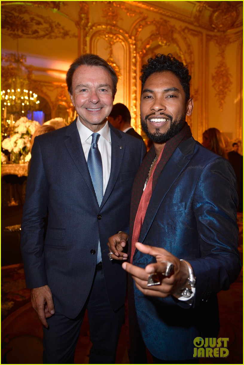 Maria Sharapova Joins Miguel & Lewis Hamilton At 'Elle' Mag Anniversary ...