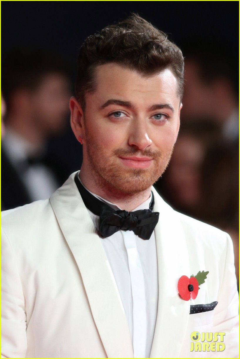 Sam Smith Says His James Bond Song is 'Horrible to Sing': Photo 3491869 ...