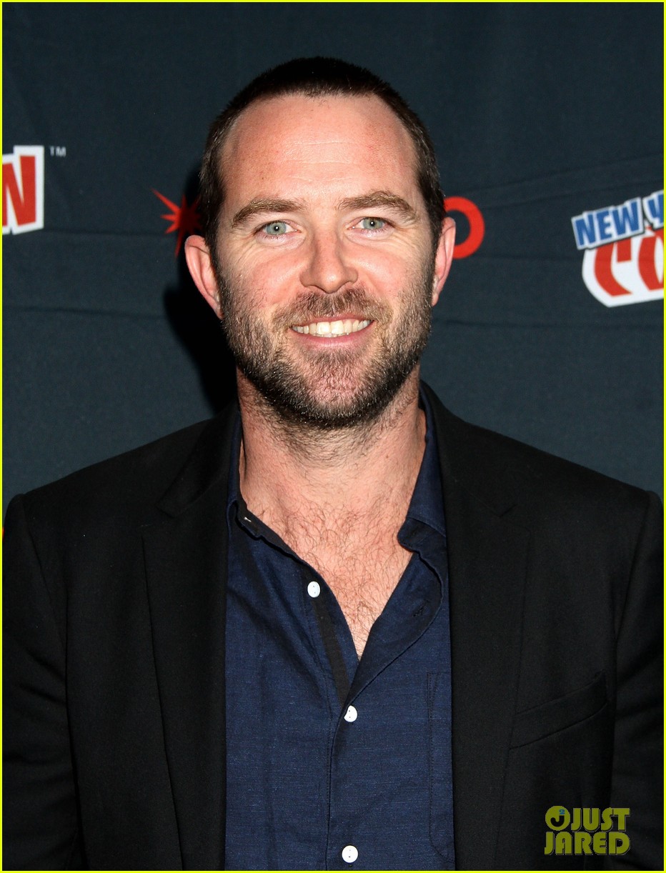 Sullivan Stapleton Celebrates Full-Season Order Of 'Blindspot' At NYC ...