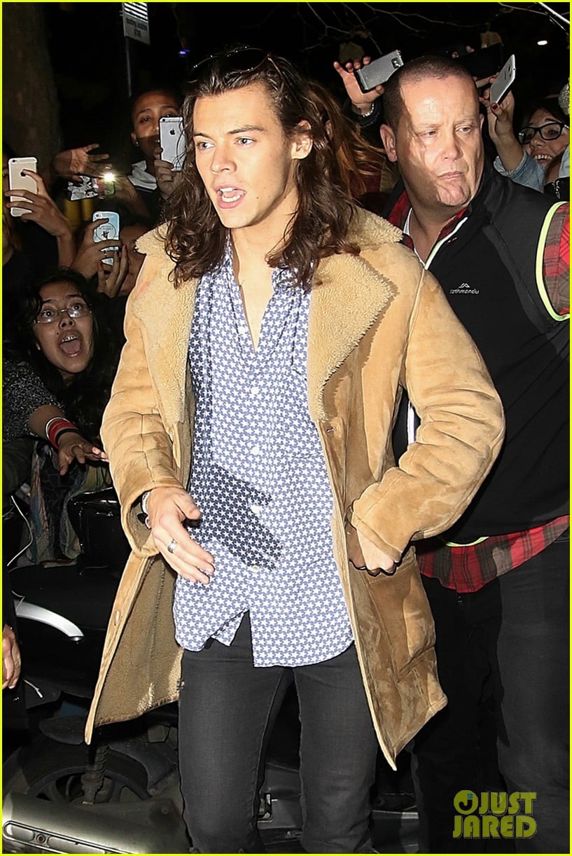 One Direction Covers Rihanna, 'Torn' & More for BBC's Live Lounge ...