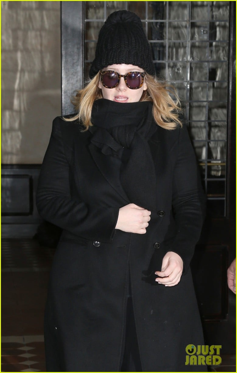 Adele's '25' Album Could Top N'Sync for Best First Week Ever: Photo ...