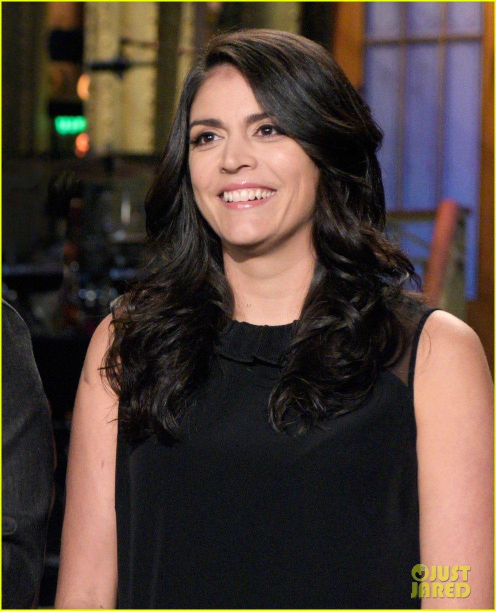 Adele Says 'Hello' for Matthew McConaughey in 'SNL' Promo!: Photo ...